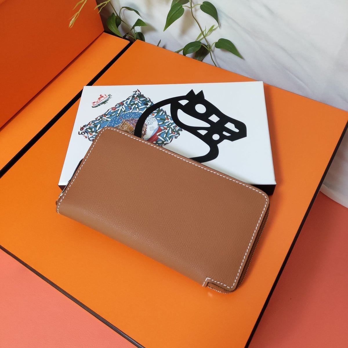 HM Zipper Wallet 20 Tan Epsom – Meejuri
