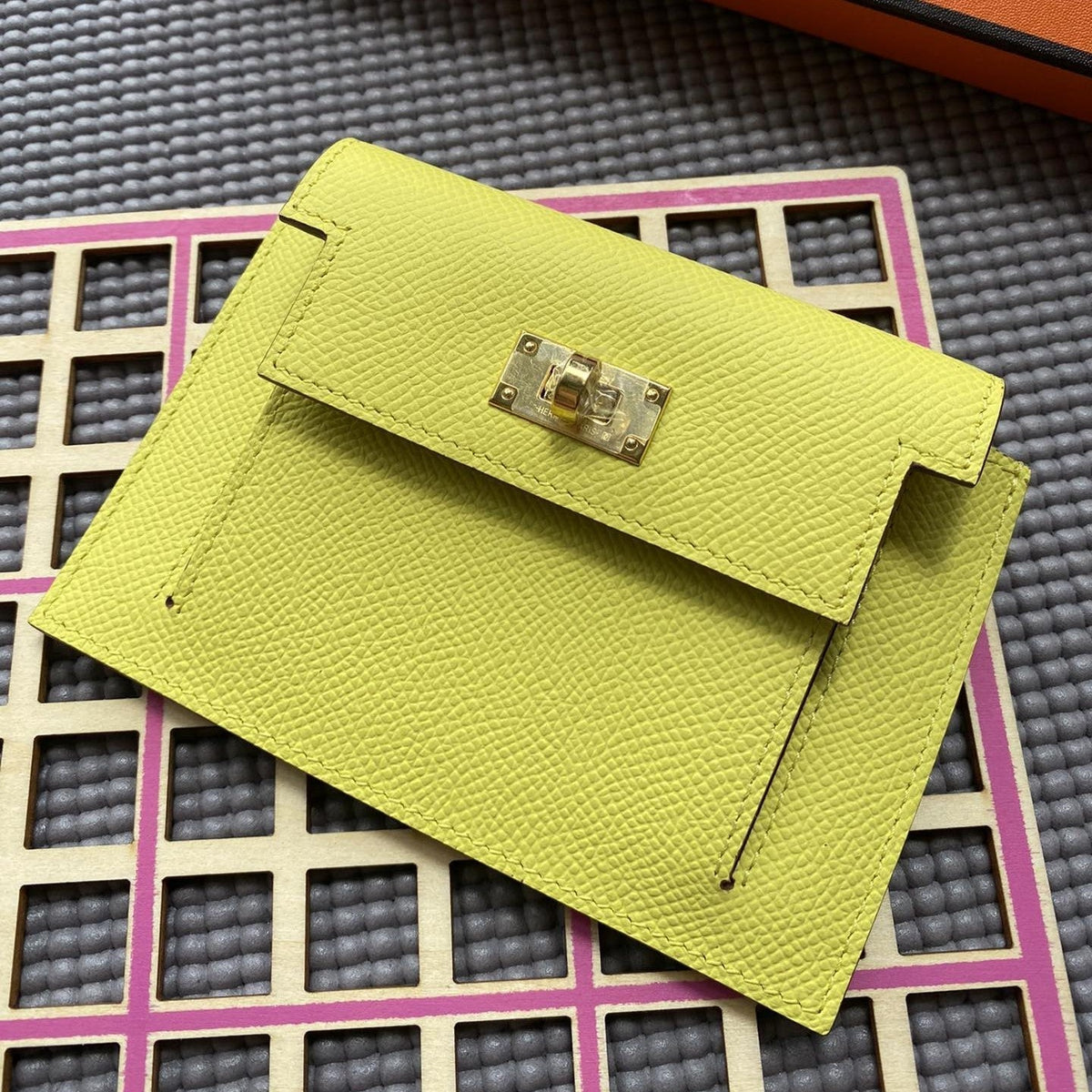 HM Kelly Pocket 13.5 Lime Epsom Ghw – Kal Recovery