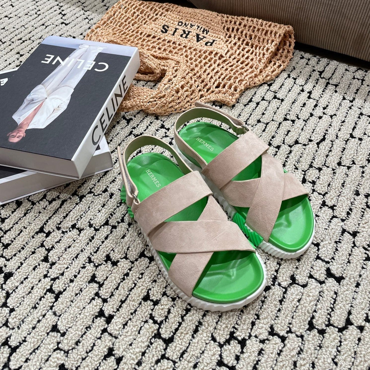 ELECTRIC SANDAL GREEN MIX LIGHT GRAY SUEDE – Kal Recovery