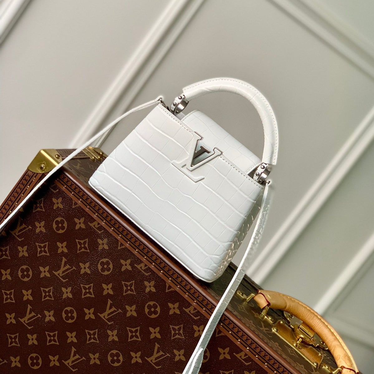 CAPUCINES MINI 21 WHITE CROCODILE EMBOSSED CALFSKIN SILVER HARDWARE ...