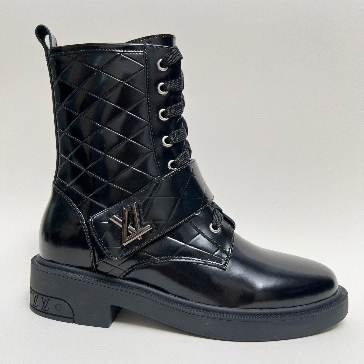 LV Citizen Flat Ranger Boot Glossy Black Calfskin – Kal Recovery