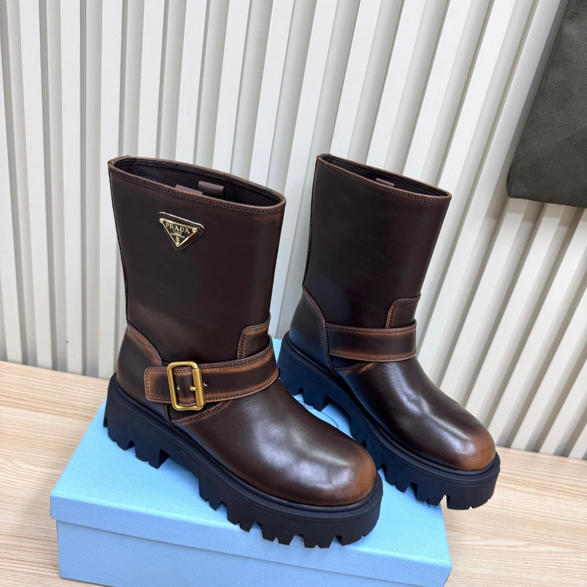 PRA Martin boots dark chocolate brown sheepskin 443645 – Kal Recovery