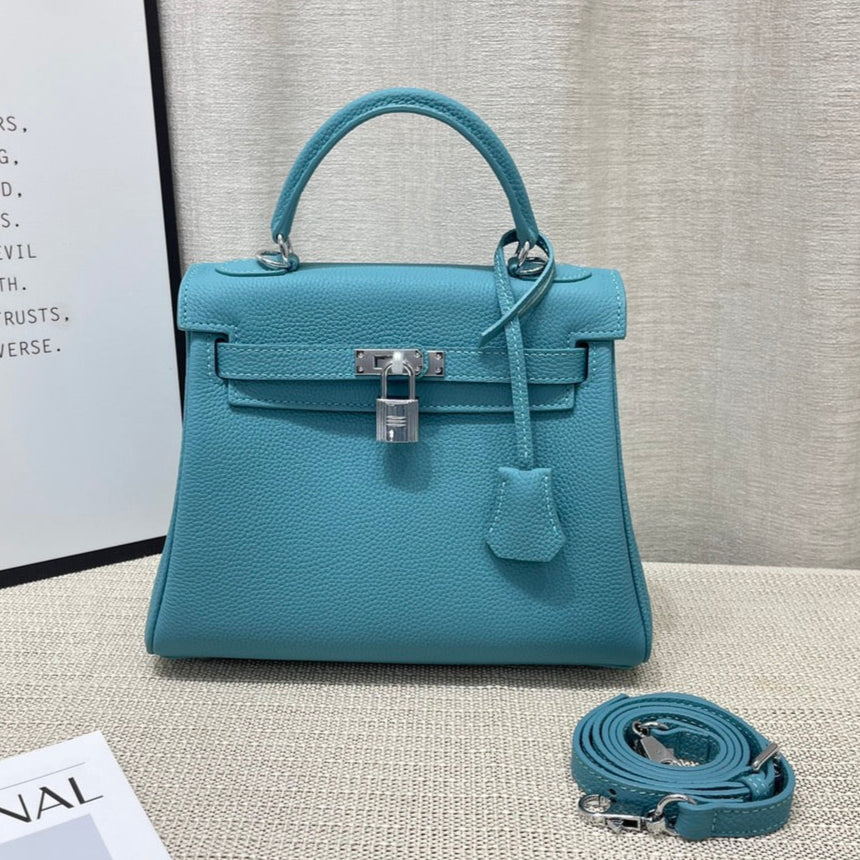 HM Kelly 25cm Retourne Turquoise Togo Leather Silver Hardware – Meejuri