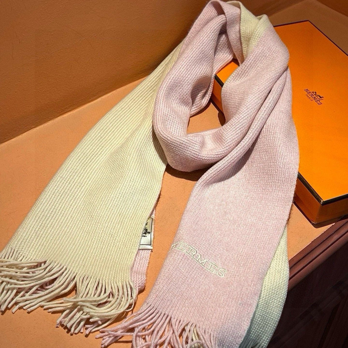 HIGH-END SCARF 180 IN LIGHT PINK MIX BEIGE CASHMERE – Kal Recovery