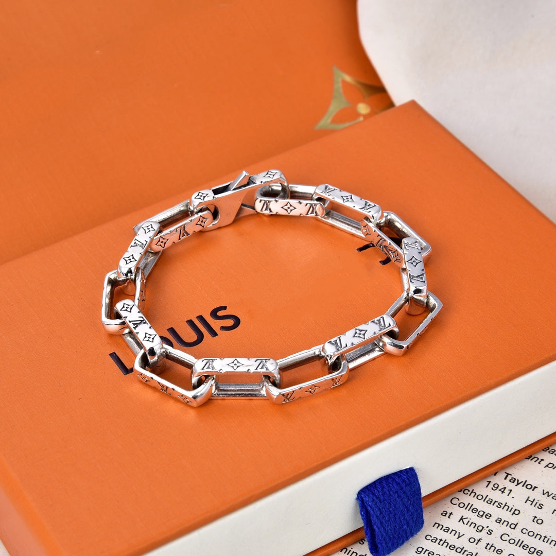 LV MONOGRAM CHAIN SILVER BRACELET – Kal Recovery